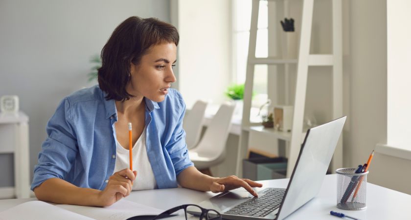 Delegate Tasks Effectively with Your Virtual Assistant in Canada